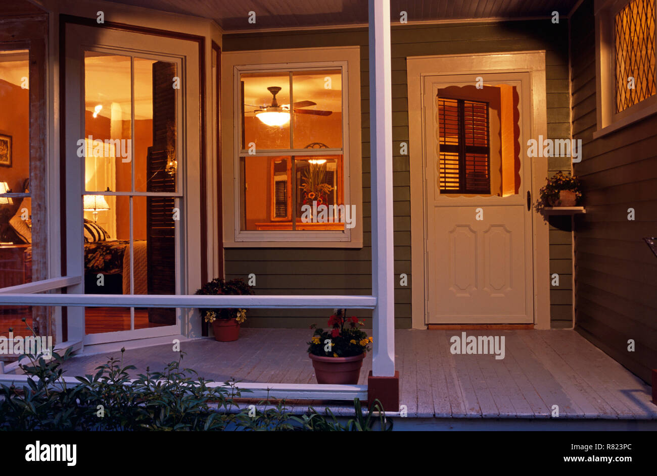 House bedroom windows night hi-res stock photography and images - Alamy