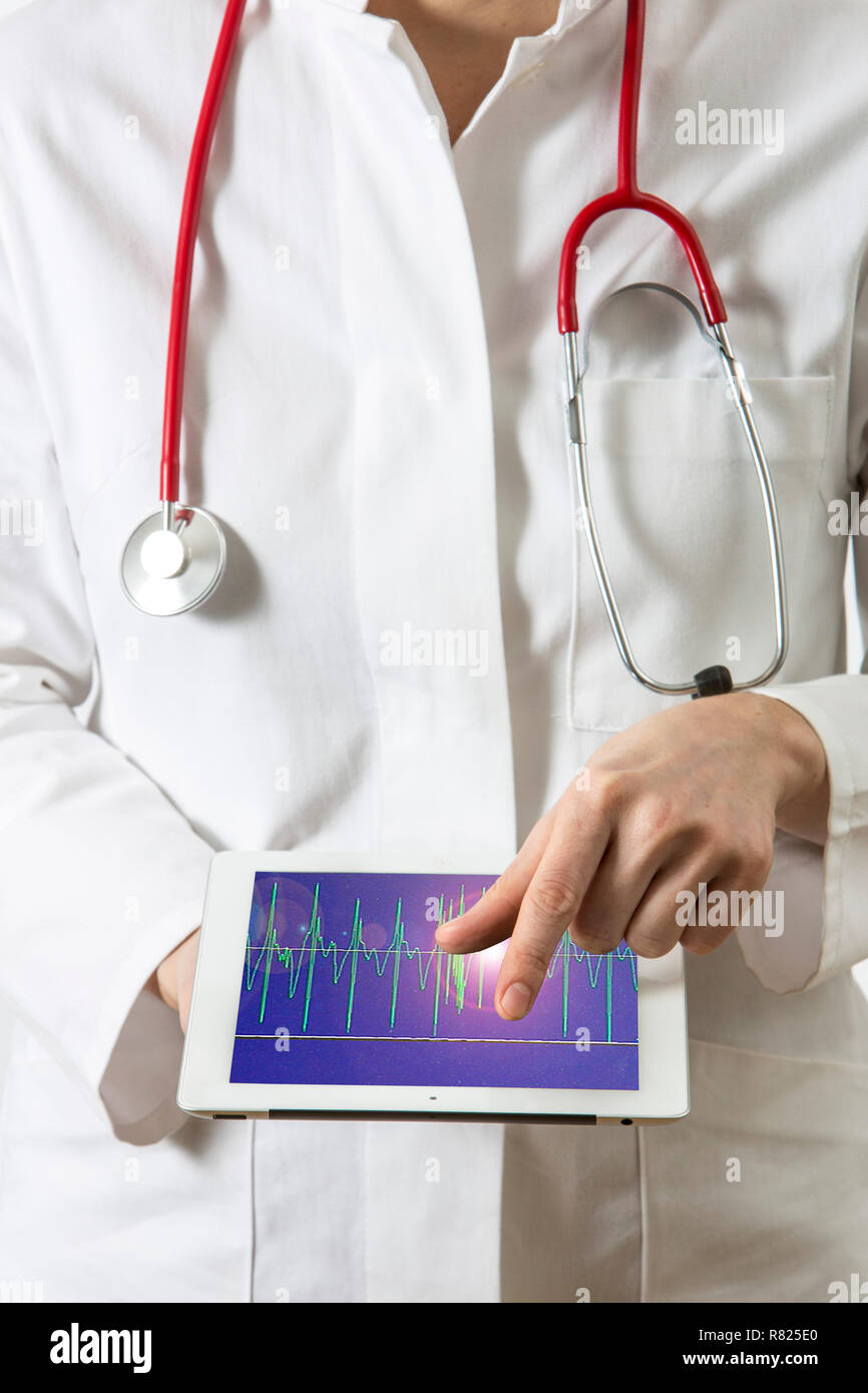 Ecg graph hi-res stock photography and images - Alamy