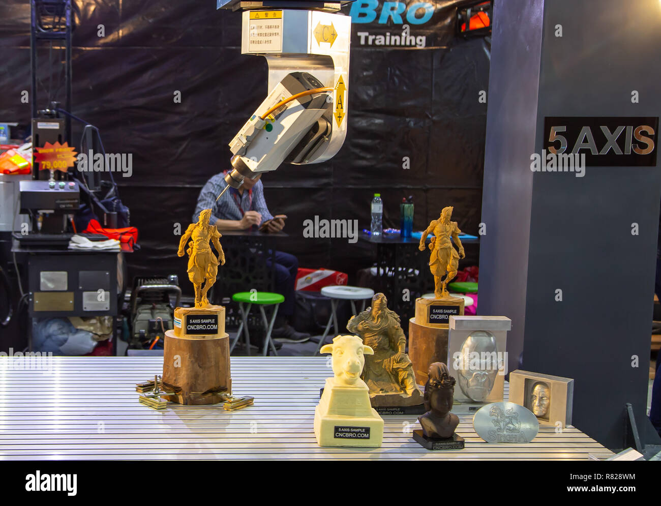 Bangkok, Thailand - November 21, 2018: Automated 3D printing machine ...