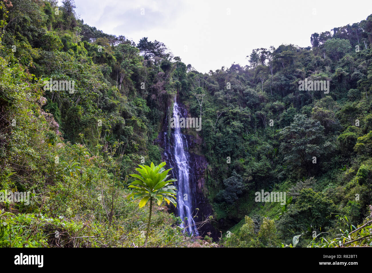 Zaina waterfall hi-res stock photography and images - Alamy