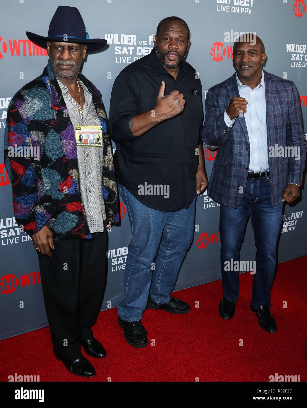 LOS ANGELES, CA, USA - DECEMBER 01: Michael Spinks, Riddick Bowe ...
