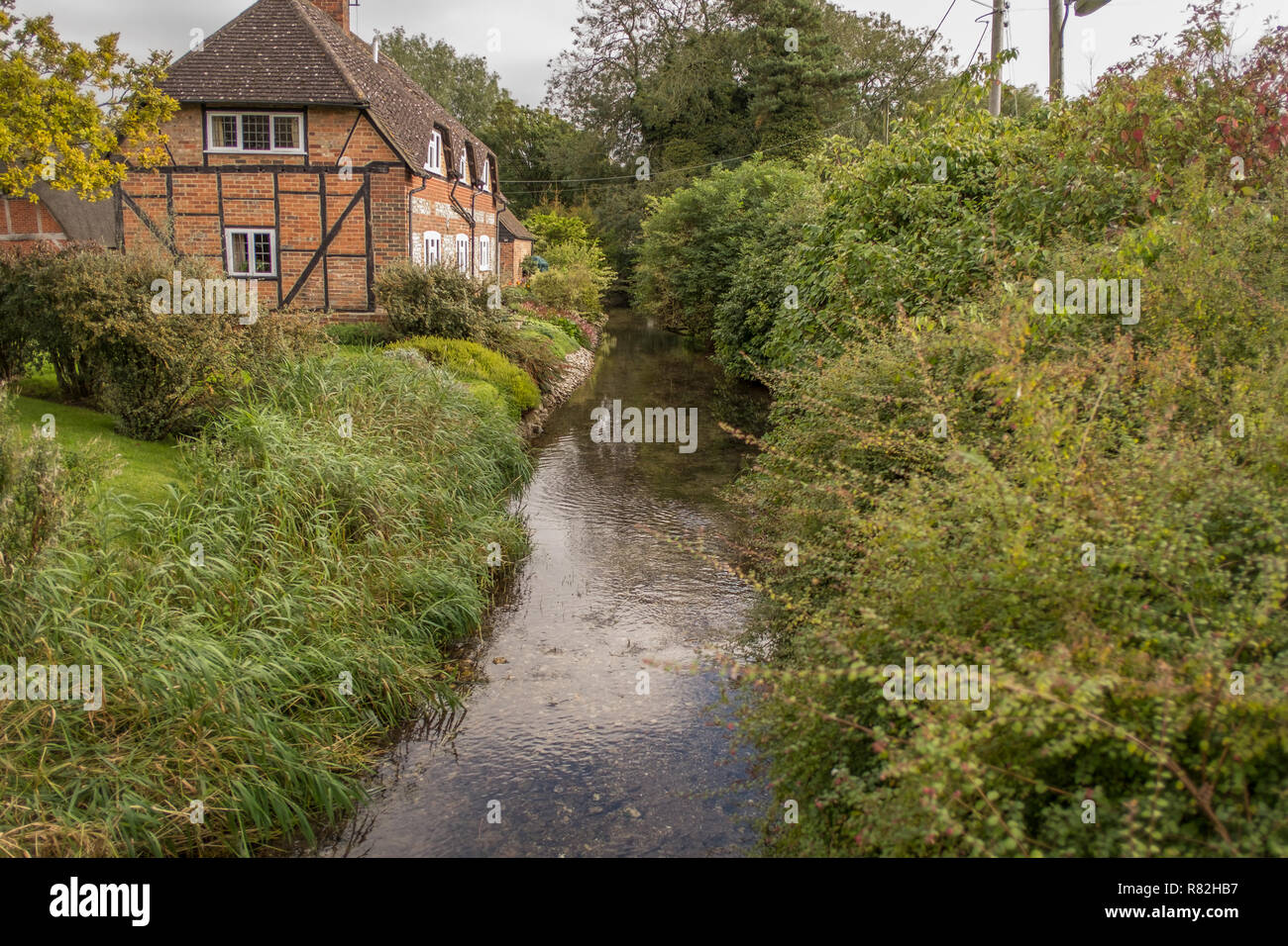 River lambourn hi-res stock photography and images - Alamy