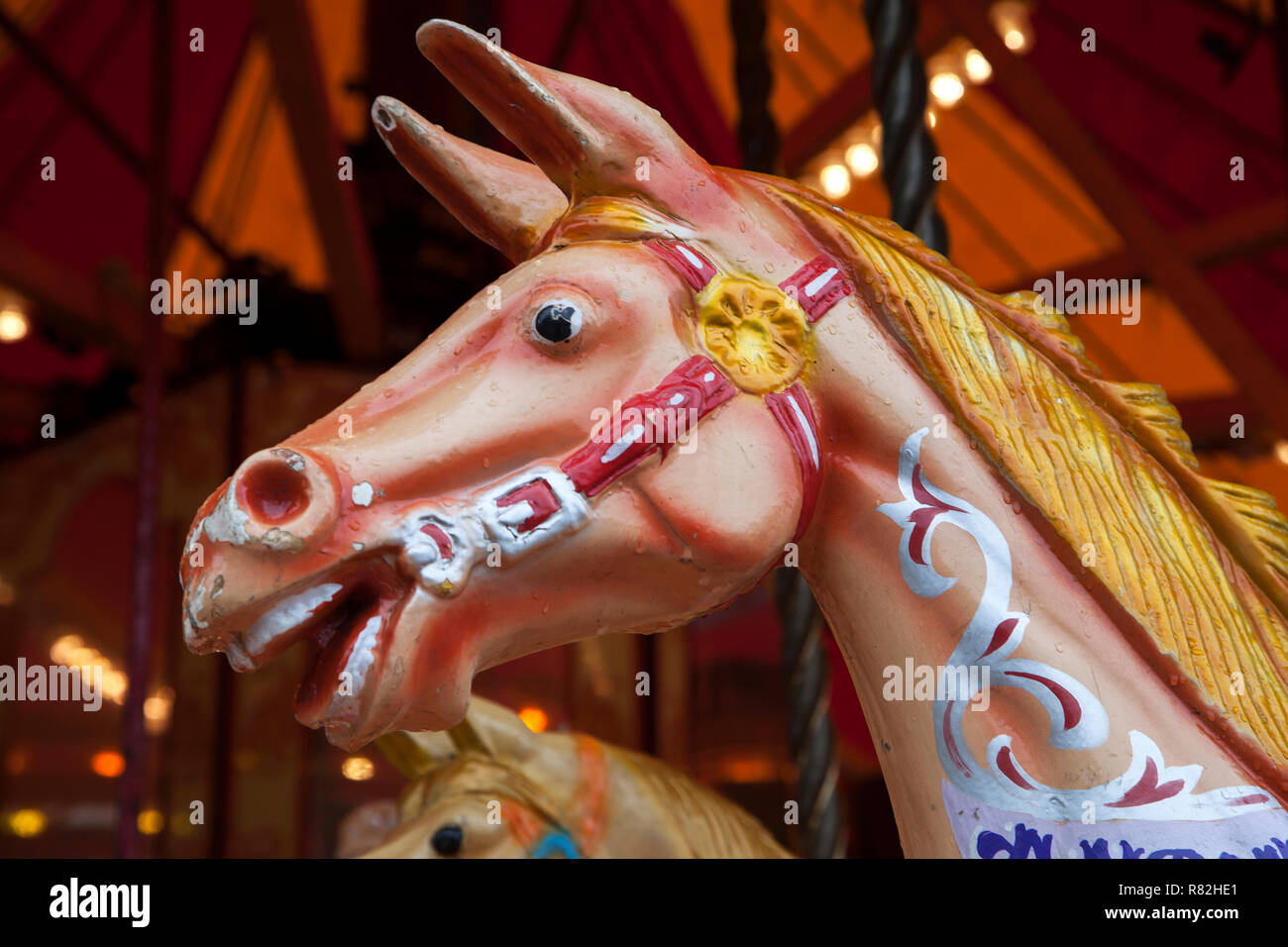 Carousel horse head hi-res stock photography and images - Alamy