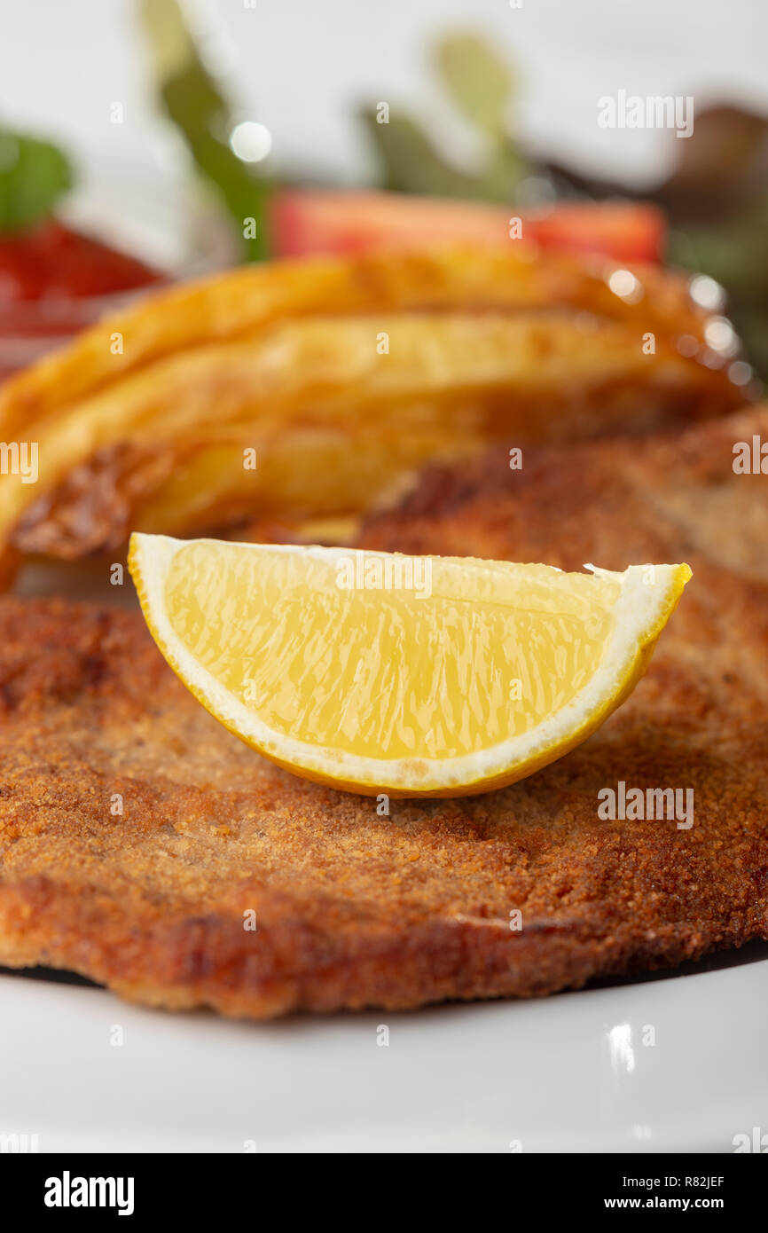 Wiener schnitzel on restaurant hi-res stock photography and images - Alamy