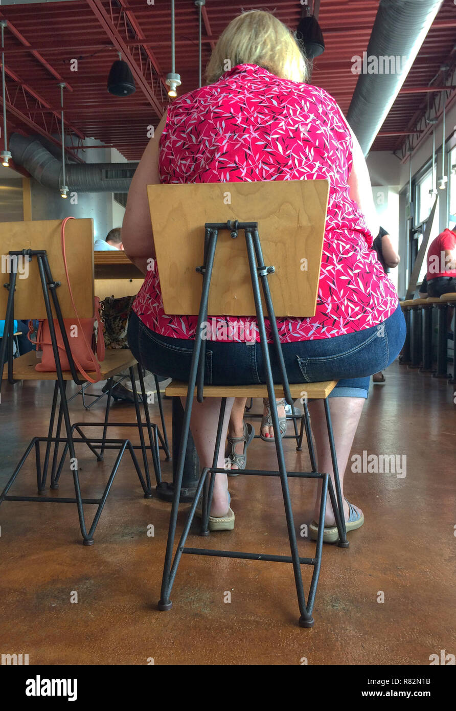 Obese people hi-res stock photography and images - Alamy