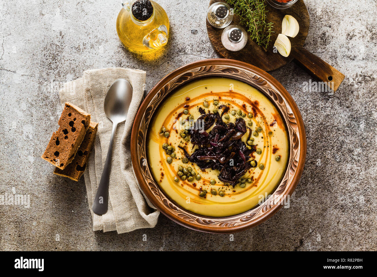 Greek fava hi-res stock photography and images - Alamy