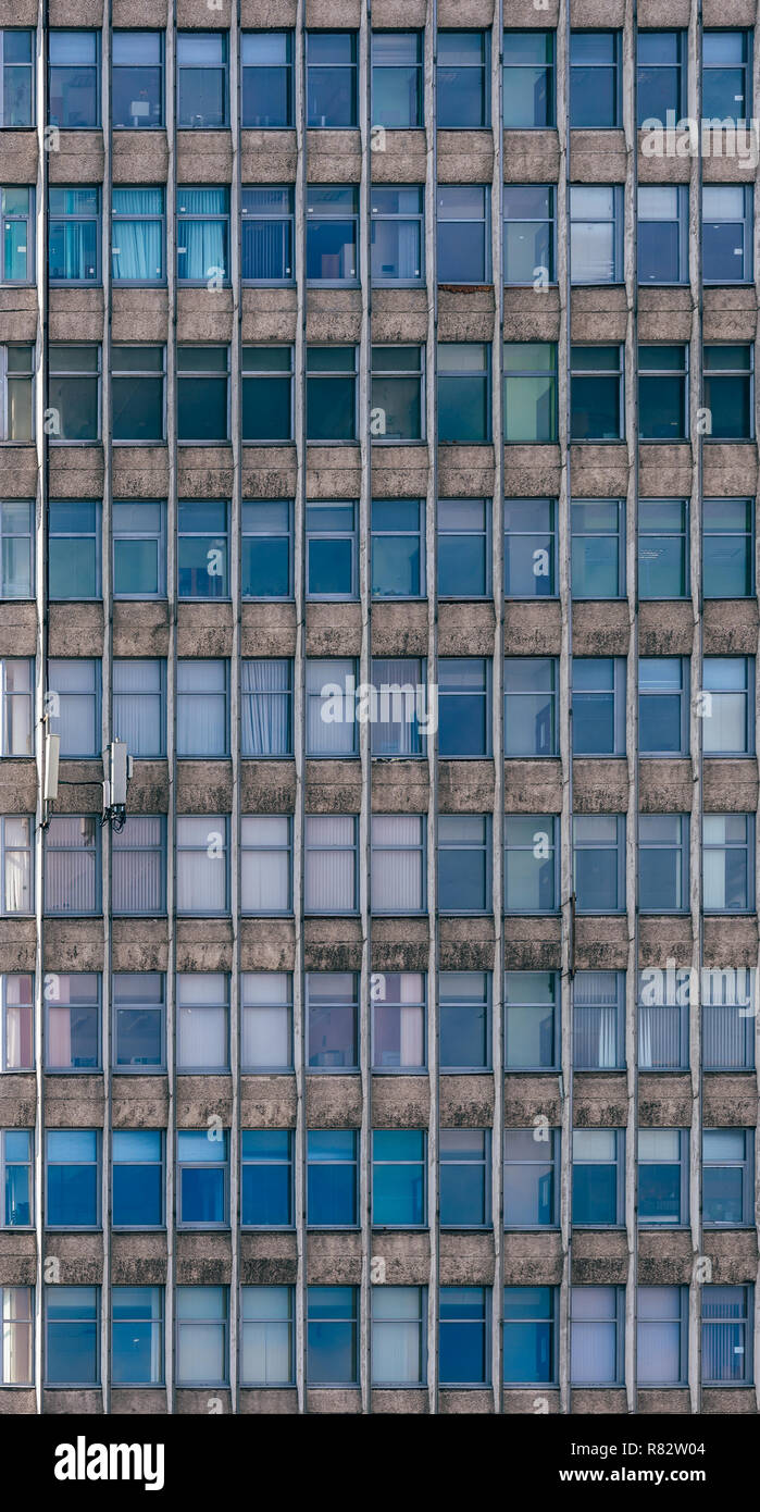 Front of Retro High-rise Office Building, Background Stock Photo - Alamy