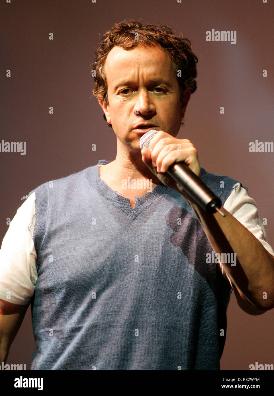 Paulie Shore performs during an American Idol preview show at the ...