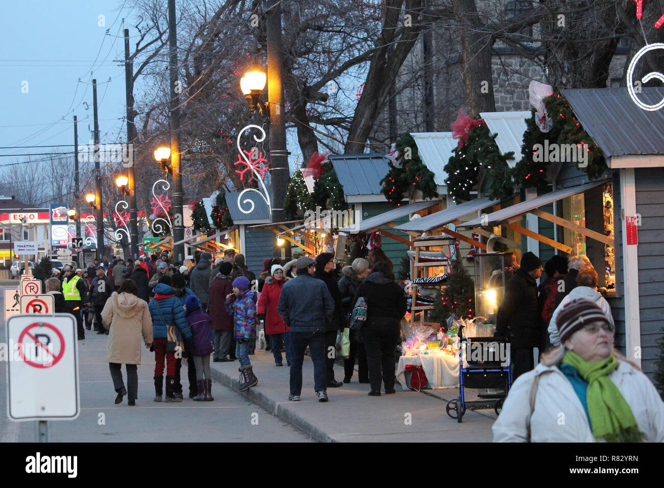 Christmas market / Marché de Noel Stock Photo - Alamy