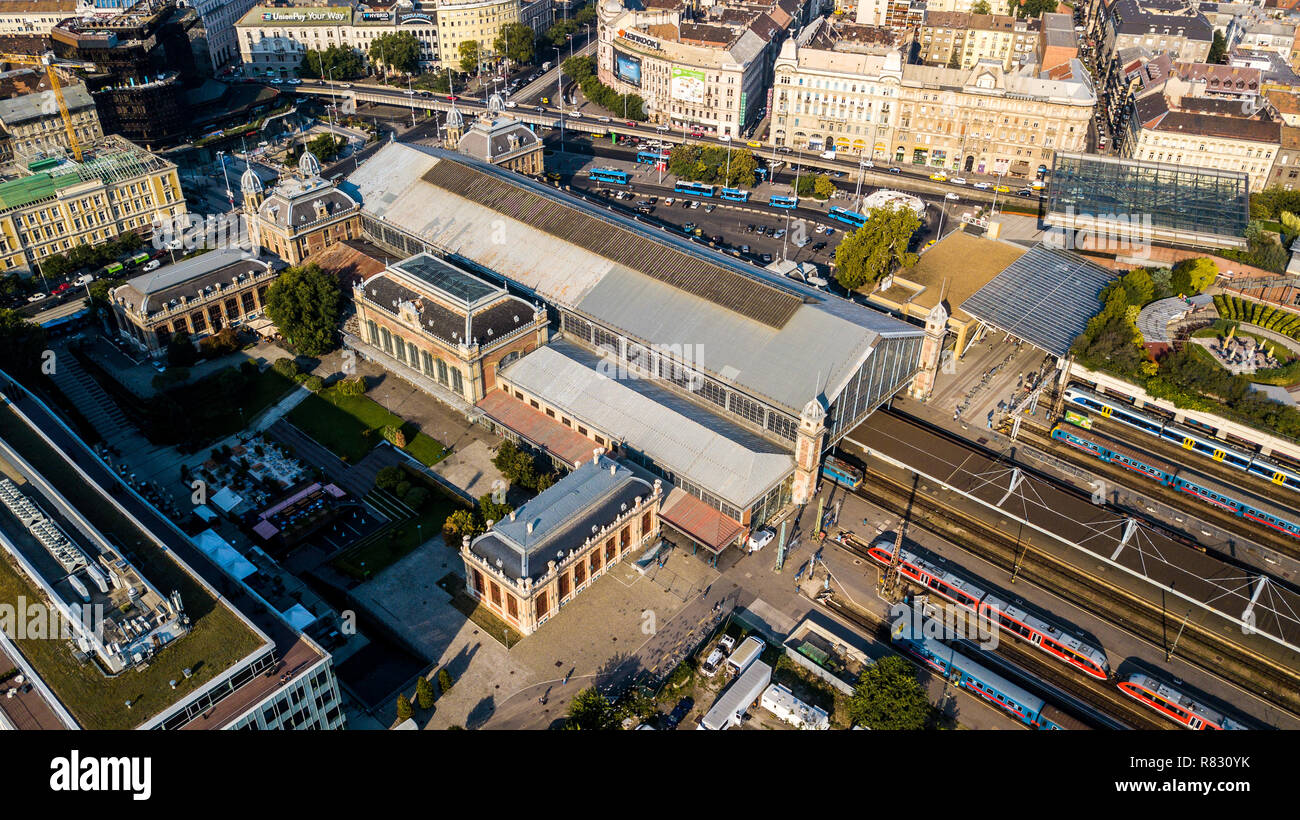 Budapest train view hi-res stock photography and images - Alamy