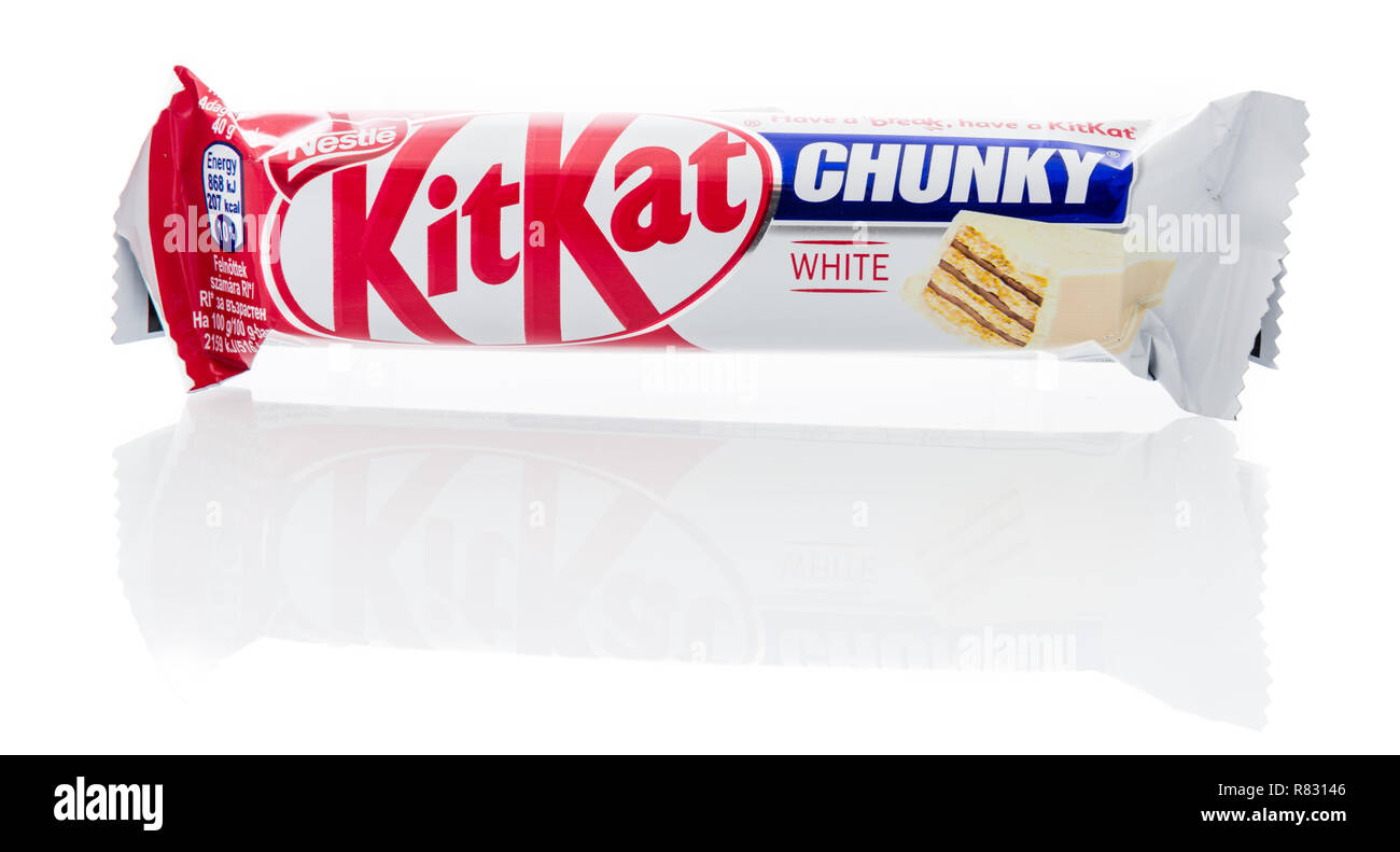 Kitkat chocolate bar Cut Out Stock Images & Pictures - Alamy