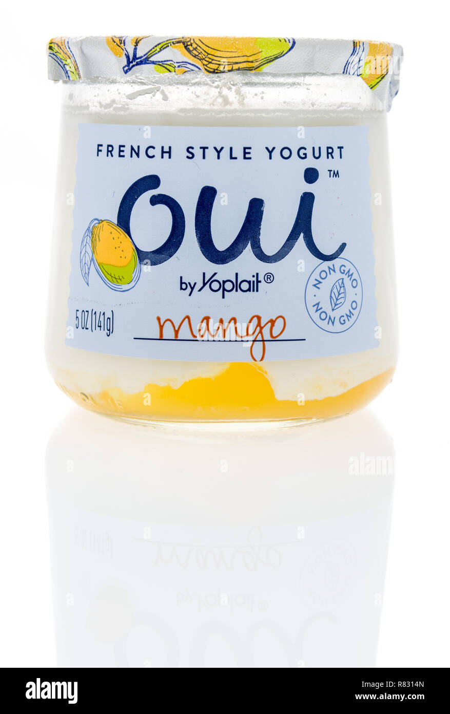 Yoplait yogurt hi-res stock photography and images - Alamy