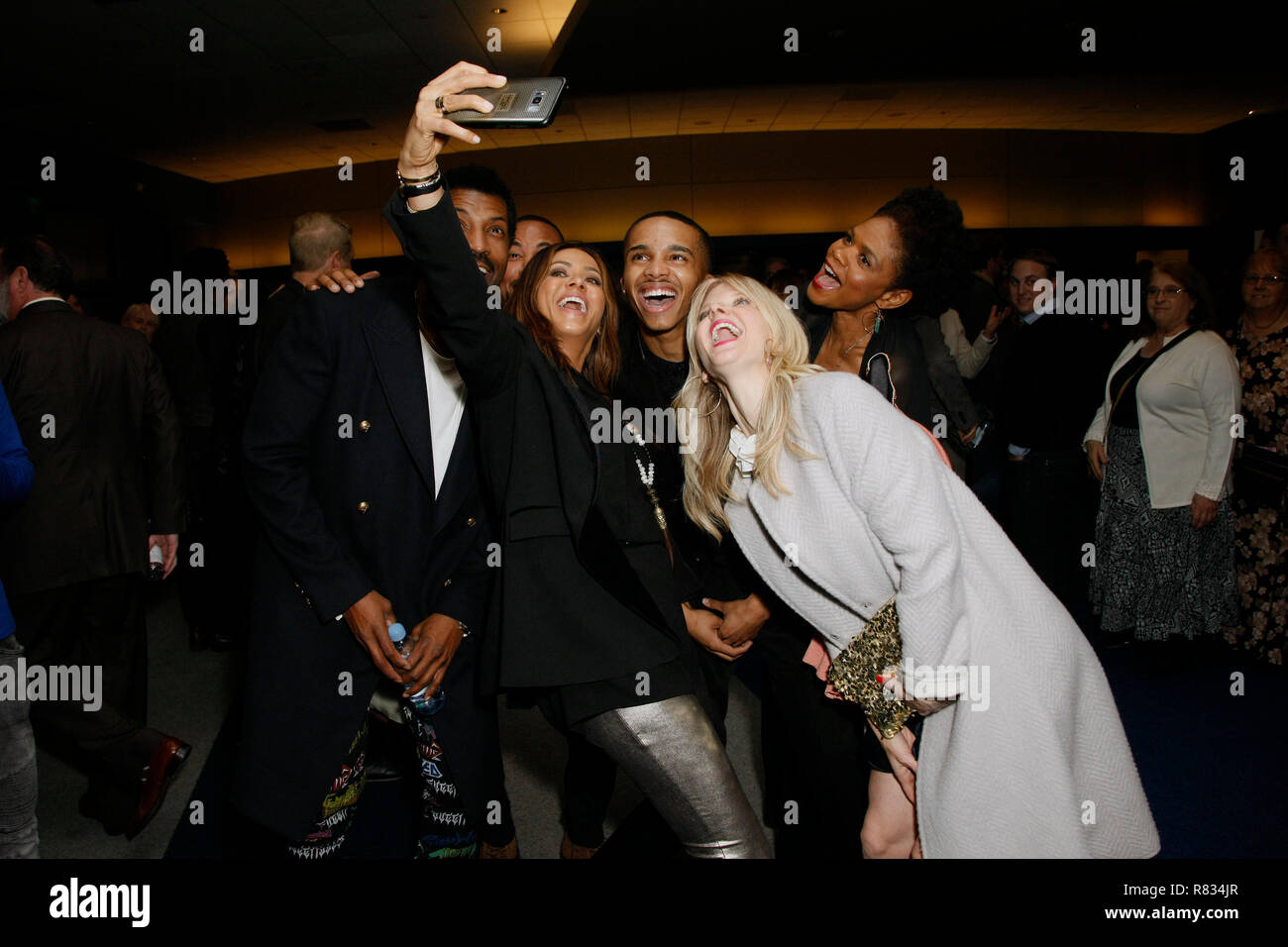 Beverly Hills, CA. 11th Dec, 2018. Deon Cole, Derrex Brady, Nicole Ari ...