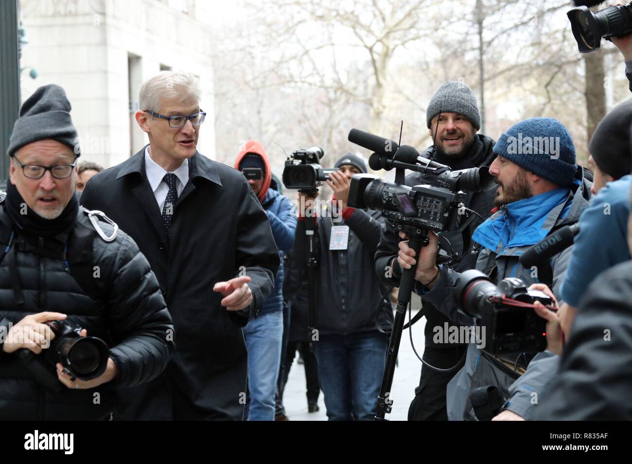 Guy petrillo hi-res stock photography and images - Alamy