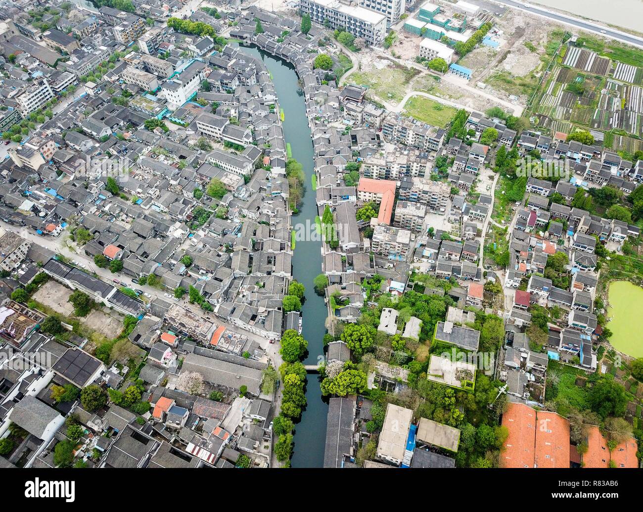 Huzhou, Huzhou, China. 13th Dec, 2018. Huzhou, CHINA-Aerial photography ...