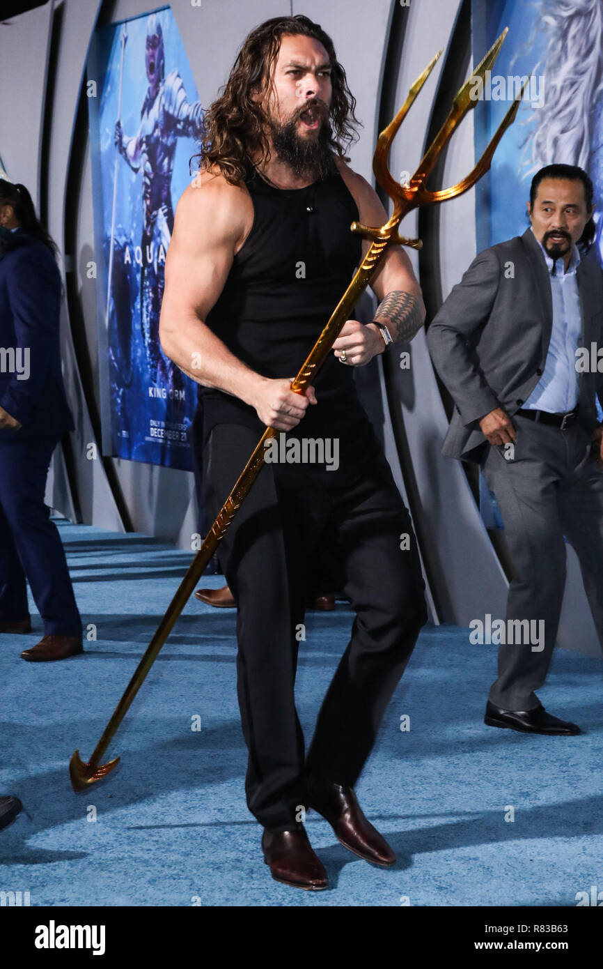 Los Angeles, USA. 12th Dec 2018, Actor Jason Momoa arrives at the Los ...