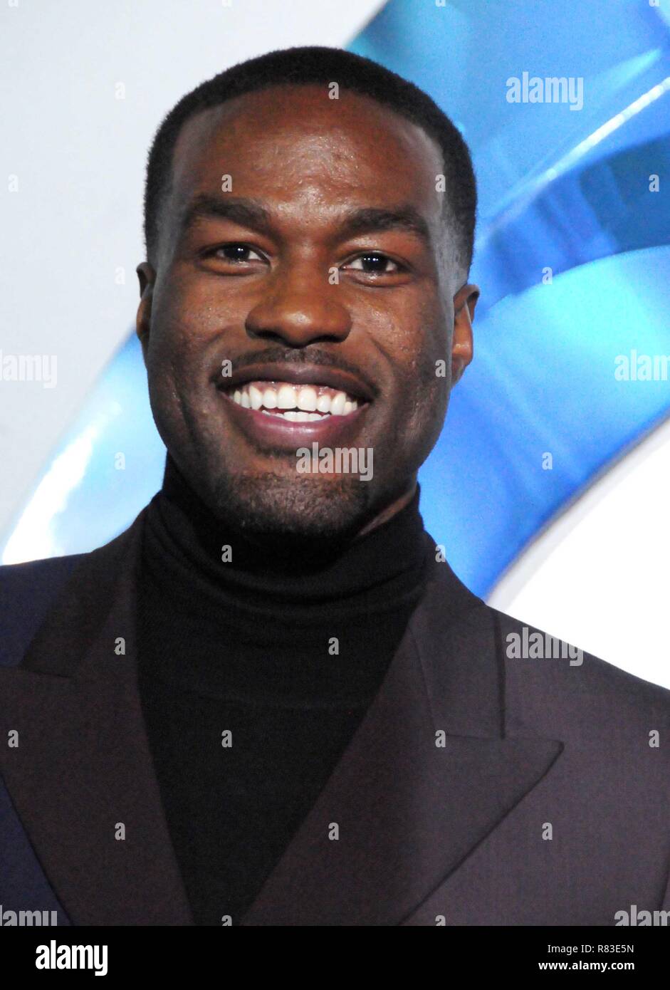 Los Angeles, USA. 12th Dec 2018. Actor Yahya Abdul-Mateen II attends ...