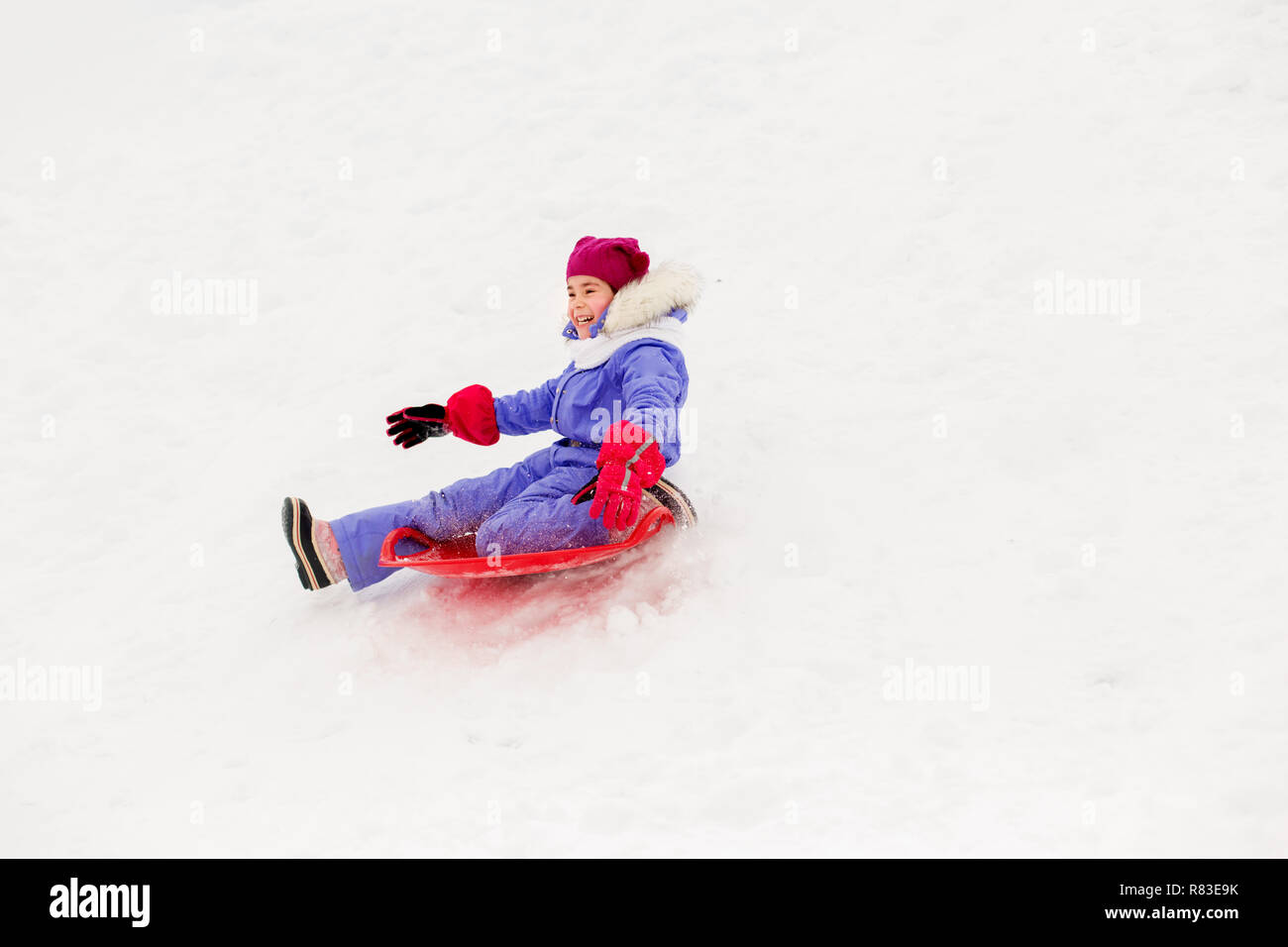 Snow saucer christmas hi-res stock photography and images - Alamy