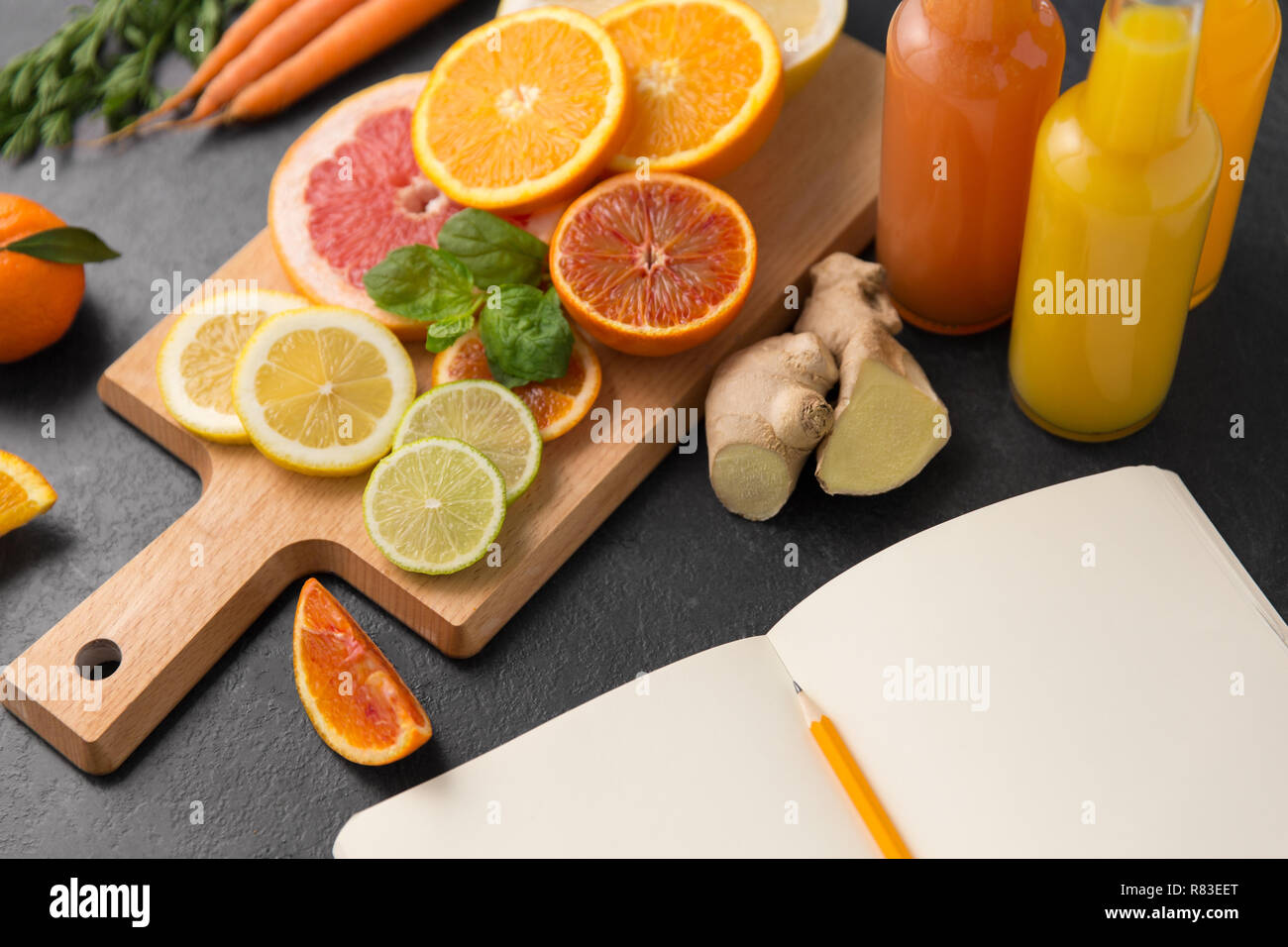 Food notebook diet hi-res stock photography and images - Alamy