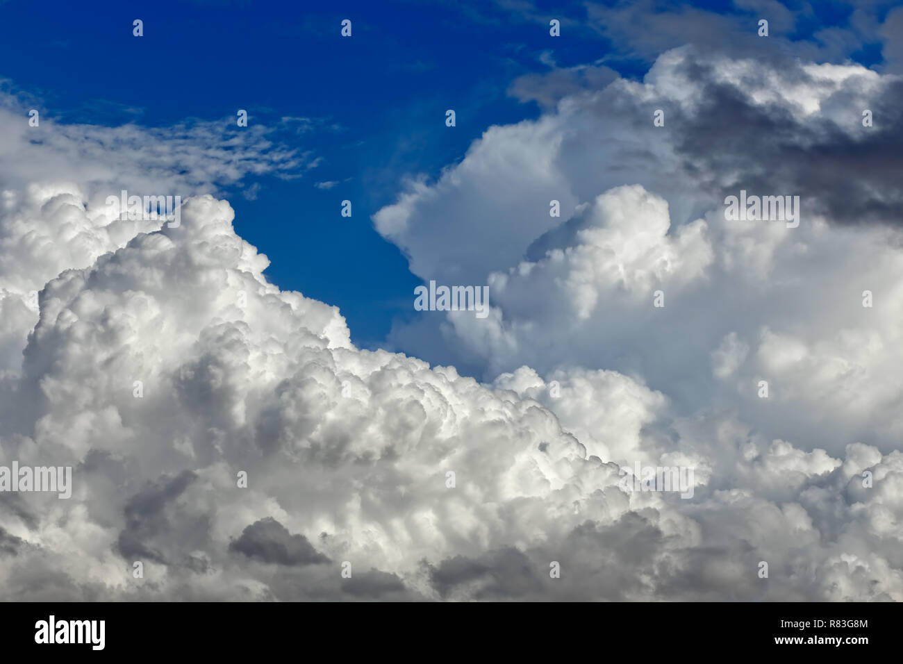 Strong sky moody sky hi-res stock photography and images - Alamy