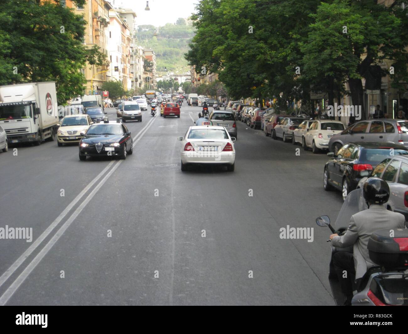 Wide tree lined avenue in rome hi-res stock photography and images - Alamy