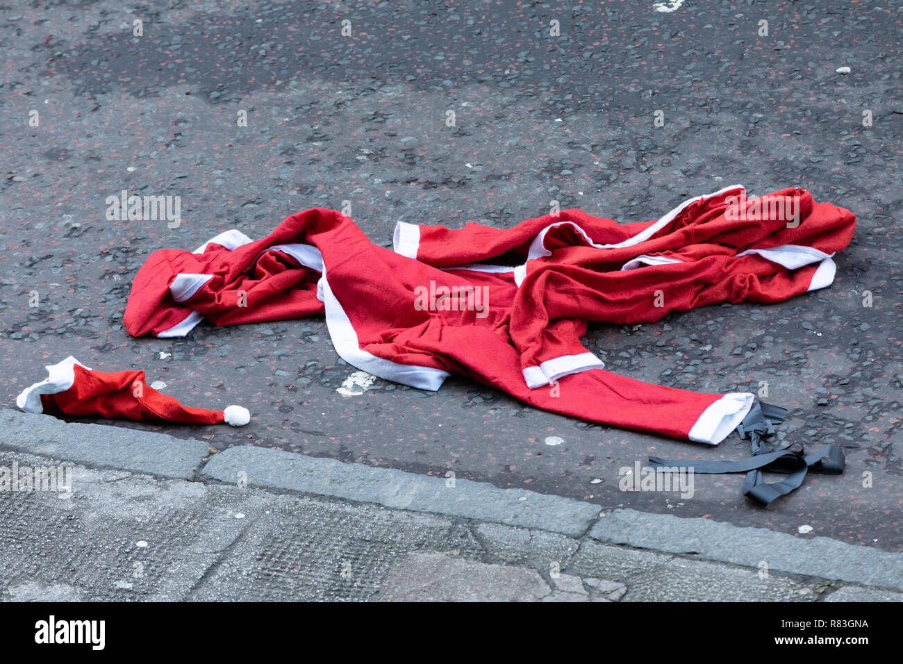 Santa suit hi-res stock photography and images - Alamy