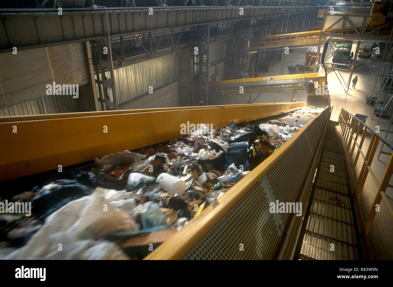 Milan (Italy), plant for digestion and recycle of the solid urban waste ...