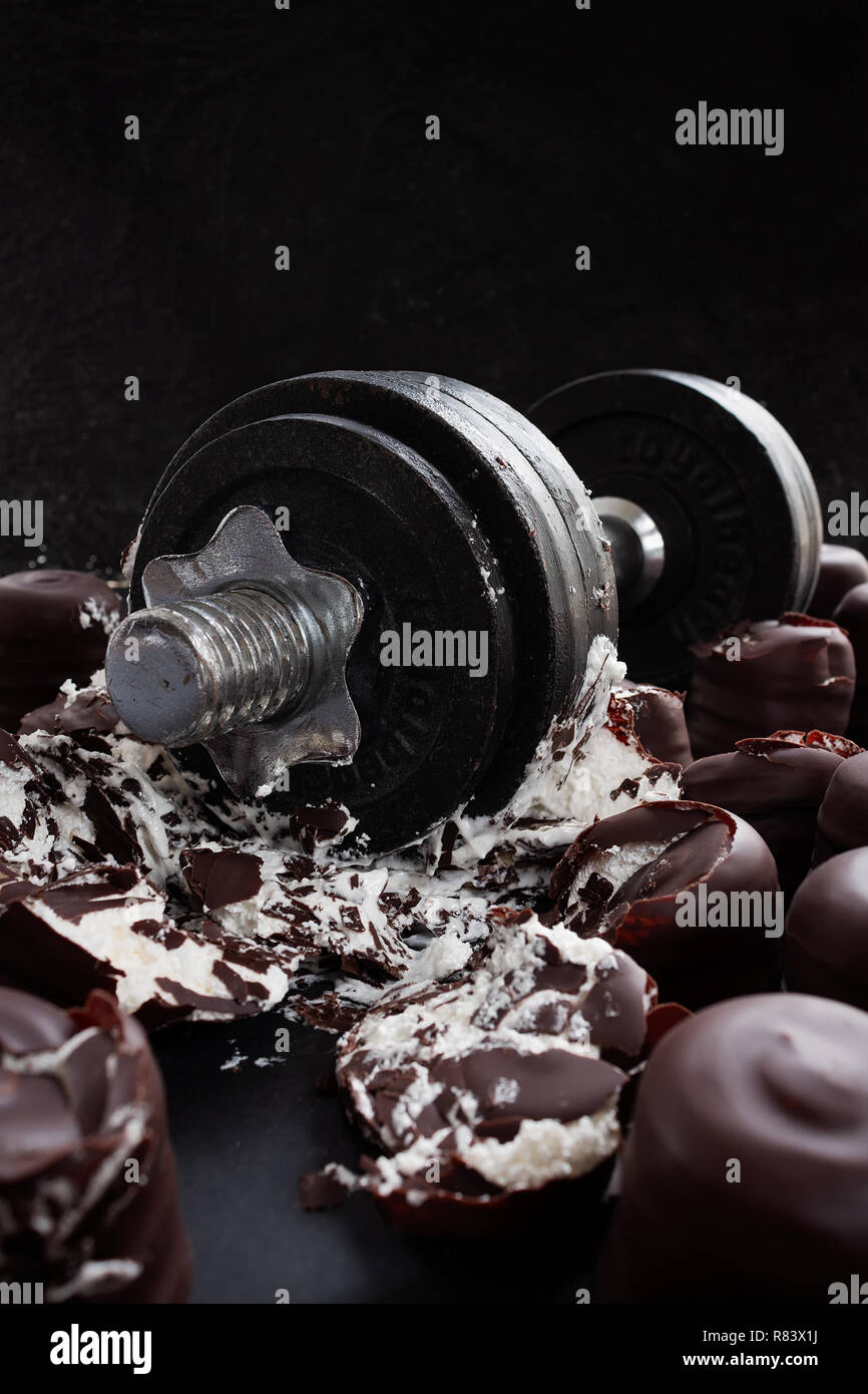 Ruined cake hi-res stock photography and images - Alamy