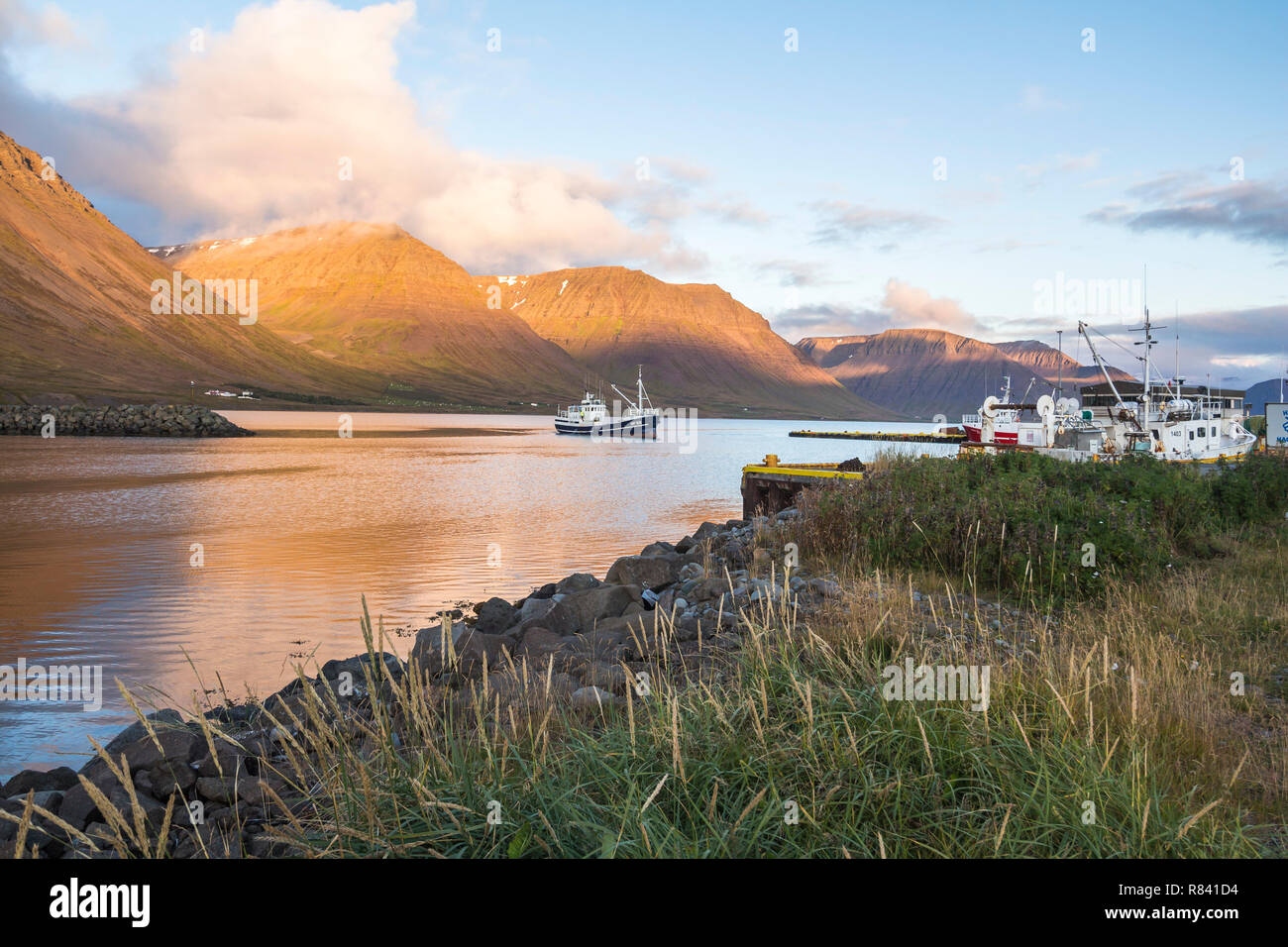 Beautiful Iceland landscape, bay before sunset Stock Photo - Alamy