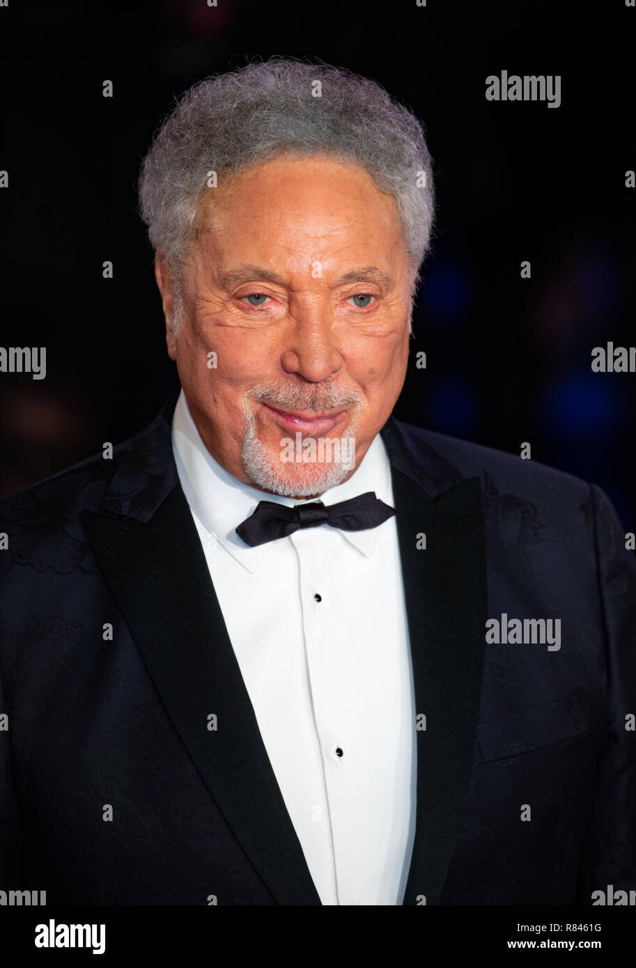 Welsh Singer, Tom Jones, arrives for the Premiere of 'Marry Poppins ...