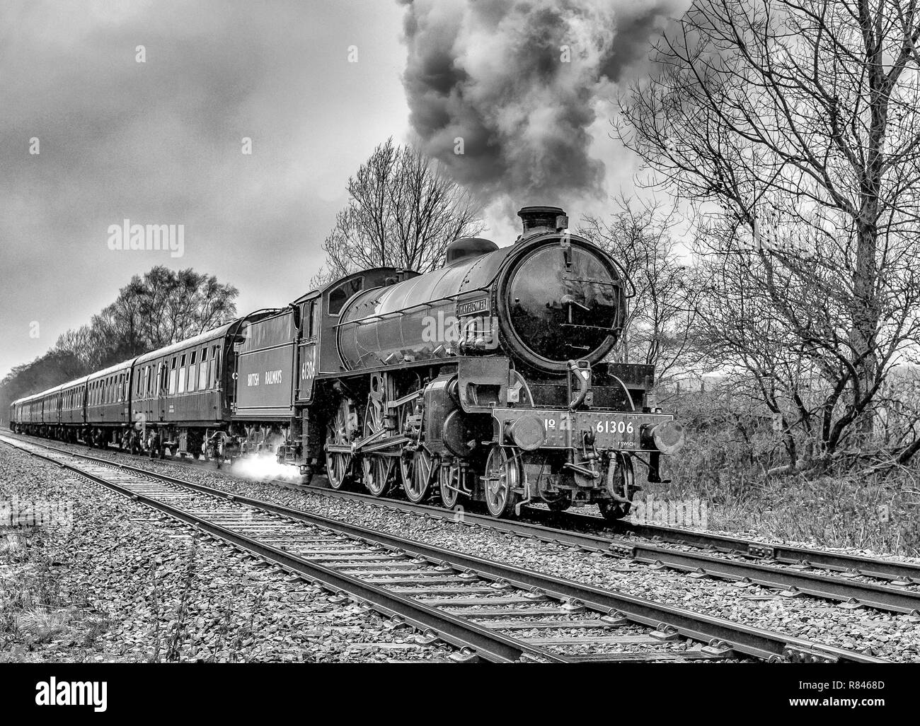 Mayflower steam train undergoing load trials before going into service ...