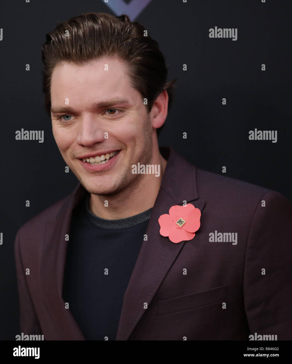 Celebrities attend People's Choice Awards Arrivals at Barker Hangar ...