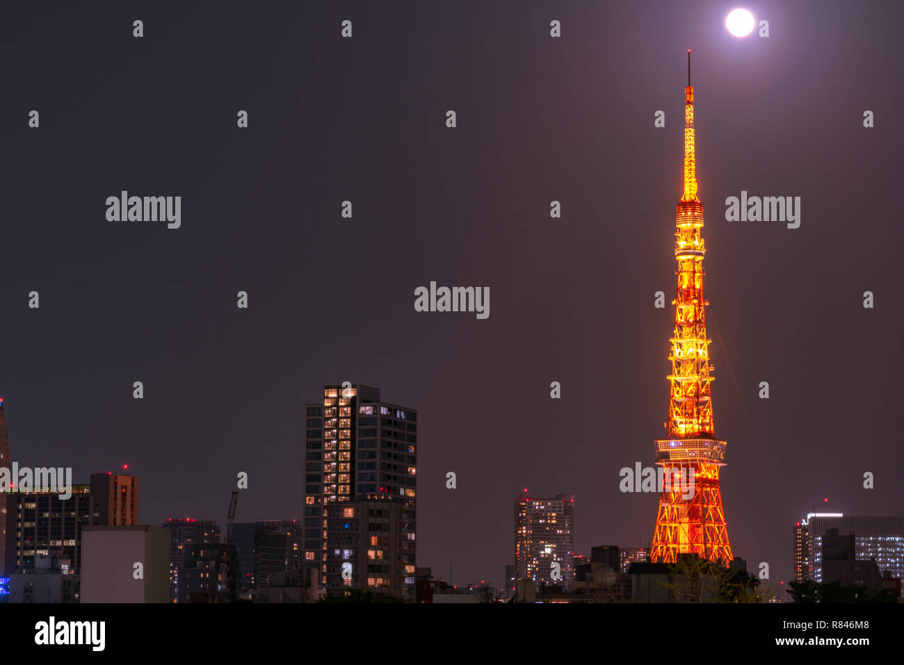 Tokyo Tower, Tokyo, Japan. A modern landmark Tower Stock Photo - Alamy