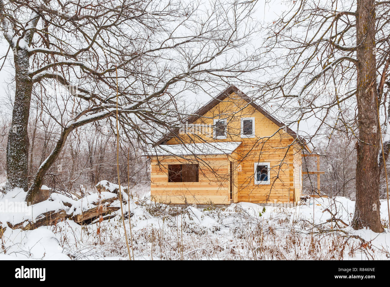 Construction of houses in the village Stock Photo - Alamy
