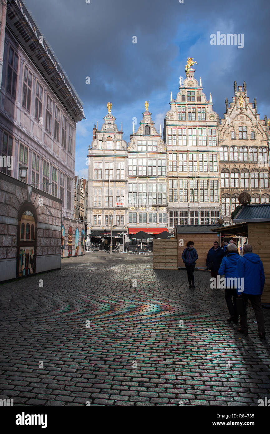 Antwerp market square hi-res stock photography and images - Alamy
