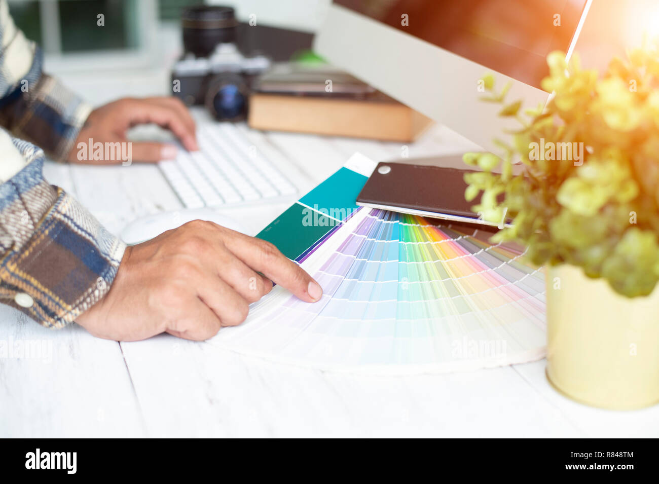 designer graphic creative work design imac artist coloring colour ideas ...