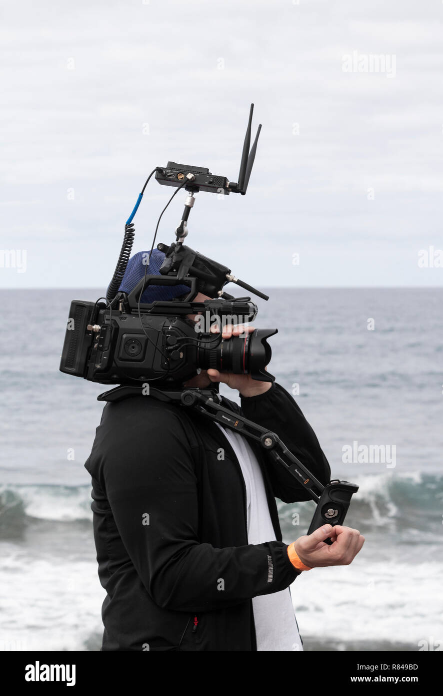 Live streaming video hi-res stock photography and images - Alamy