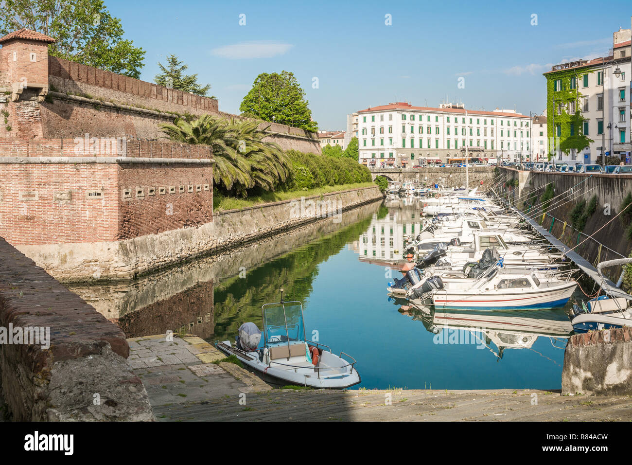 The "New" Fortress of Livorno. The moat surrounds the fortifications in ...