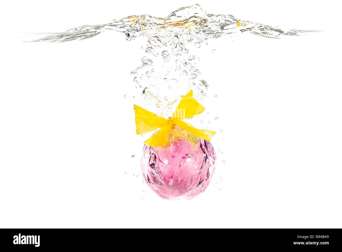 Bath bomb water hi-res stock photography and images - Alamy