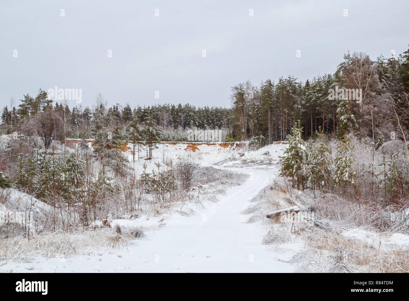 Russia road ice snow hi-res stock photography and images - Alamy