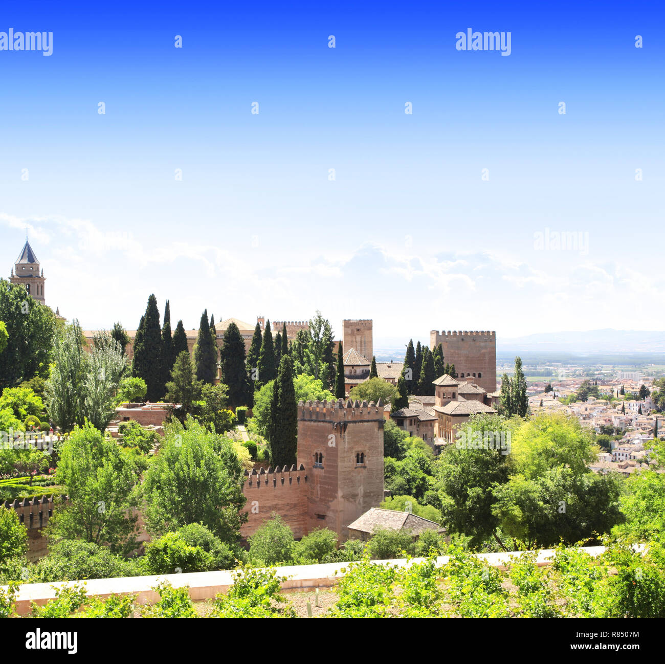 Famous Alhambra Castle, Granada, Spain Stock Photo - Alamy