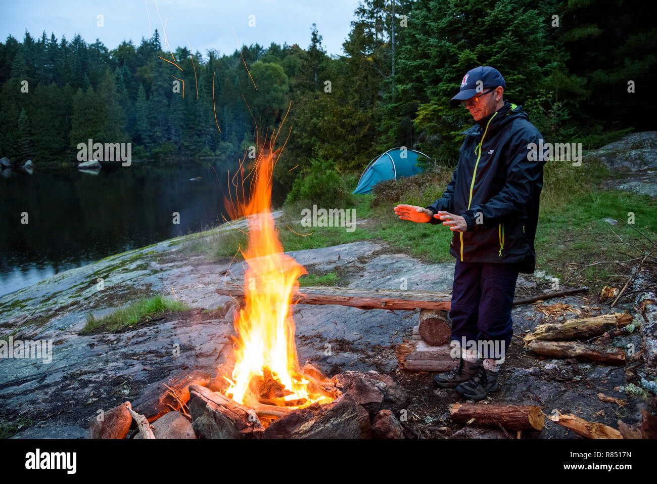 Campfire, Harness Lake, Highland Backpacking Trail, Algonquin ...