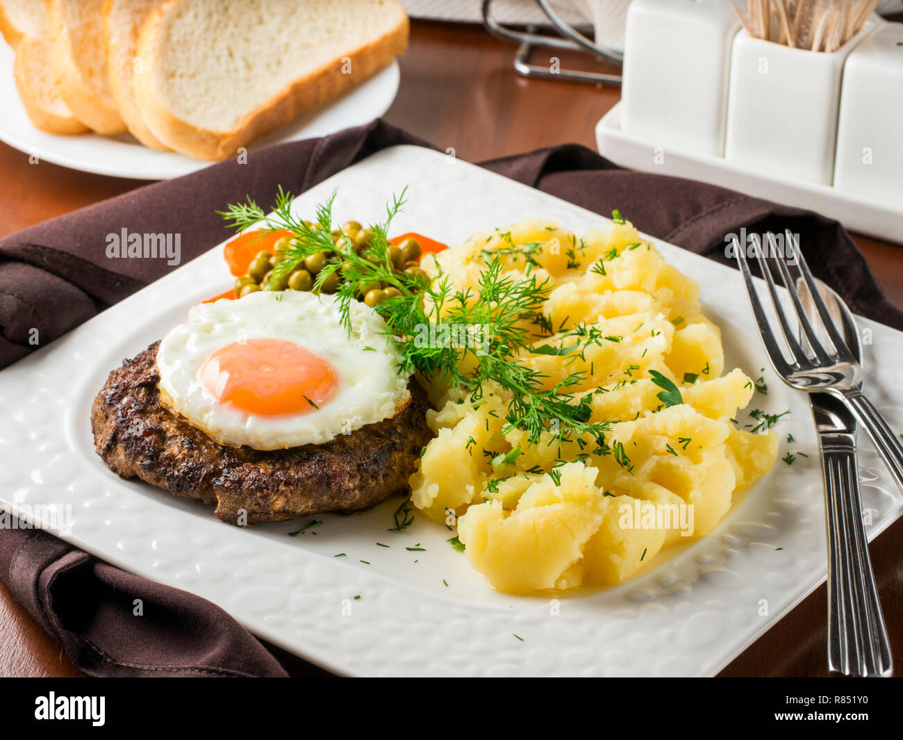 Mashed egg hi-res stock photography and images - Alamy