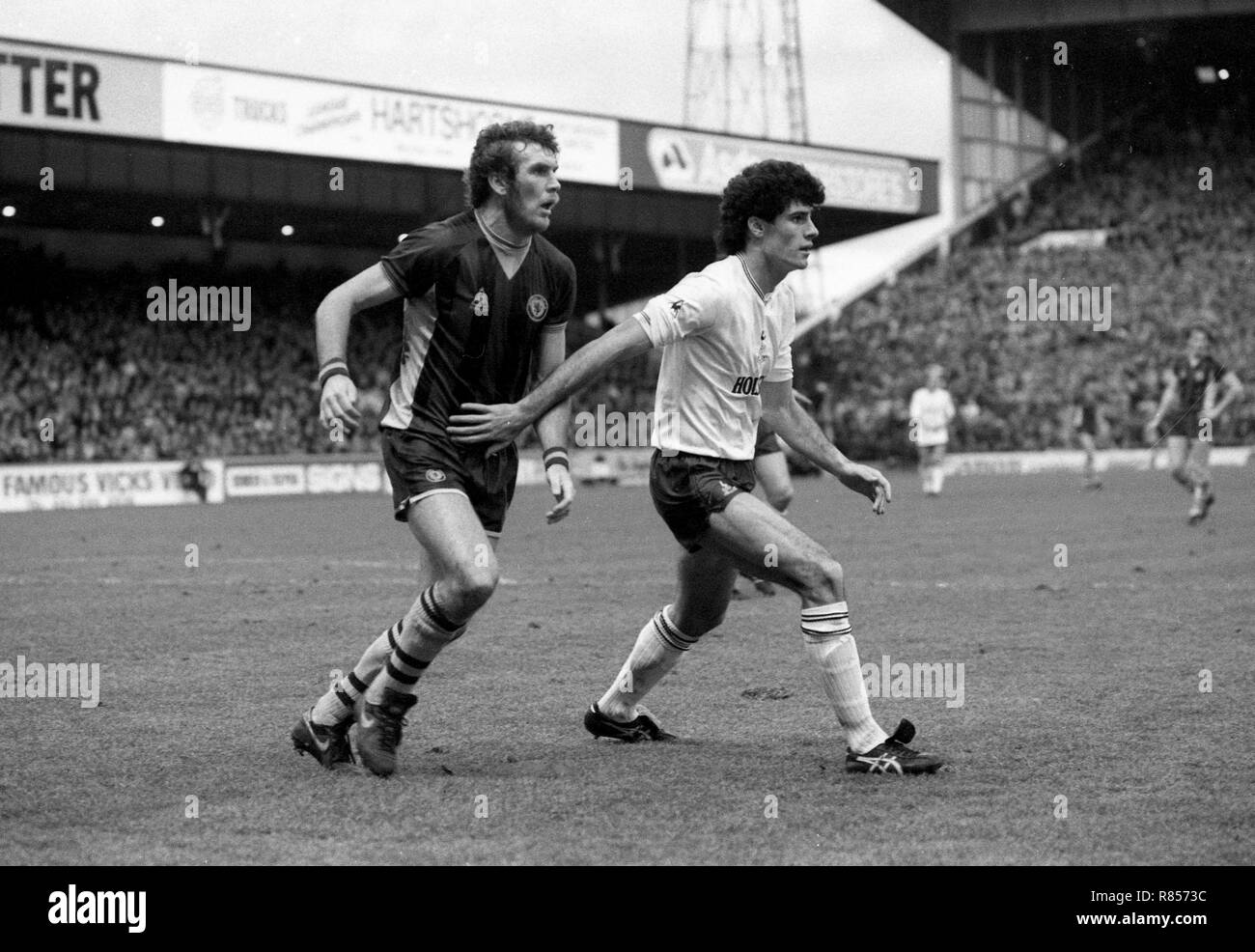 Villa park 1980s hi-res stock photography and images - Alamy