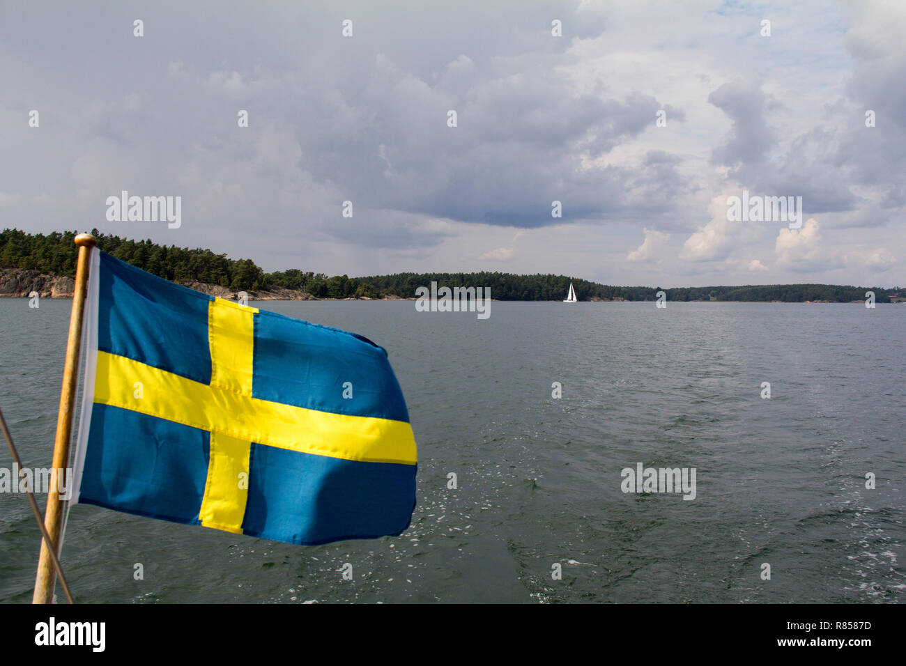 Swedish flag sailing ship hi-res stock photography and images - Alamy