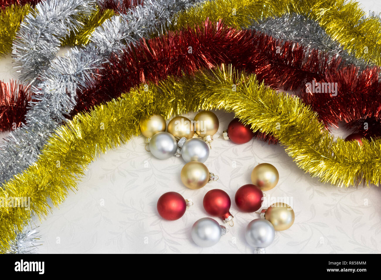 Gold silver tinsel hi-res stock photography and images - Alamy