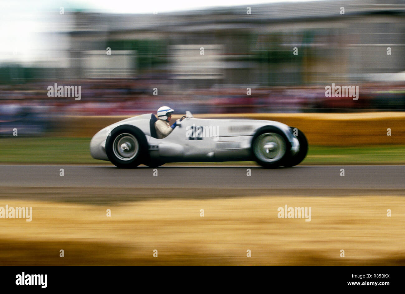 1930s mercedes benx grand prix car hi-res stock photography and images ...