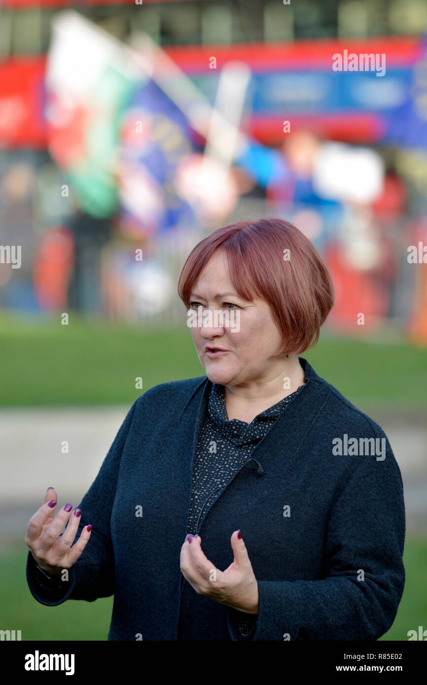 Female politics hi-res stock photography and images - Alamy