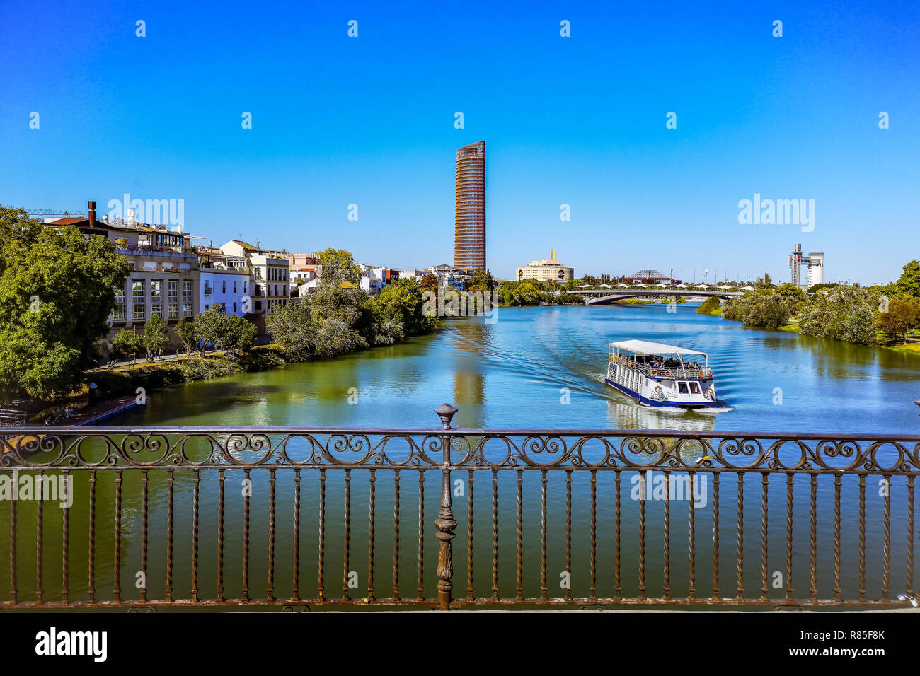 Seville triana boat hi-res stock photography and images - Alamy