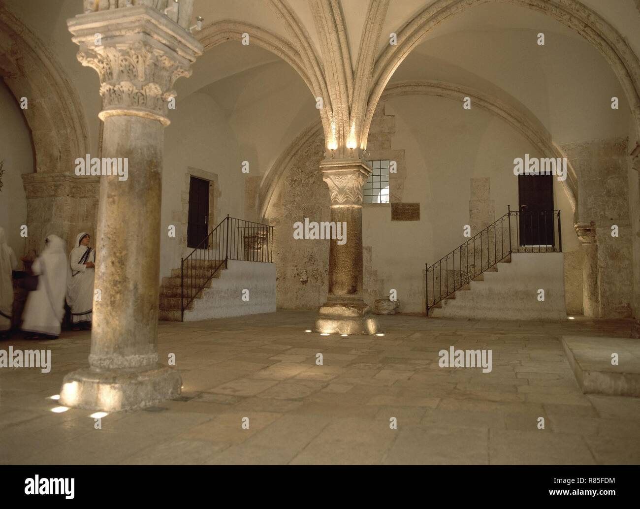 INTERIOR-VISTA DE LA NAVE-RECONSTRUIDA EN S XII POSTERIORMENTE SE ...